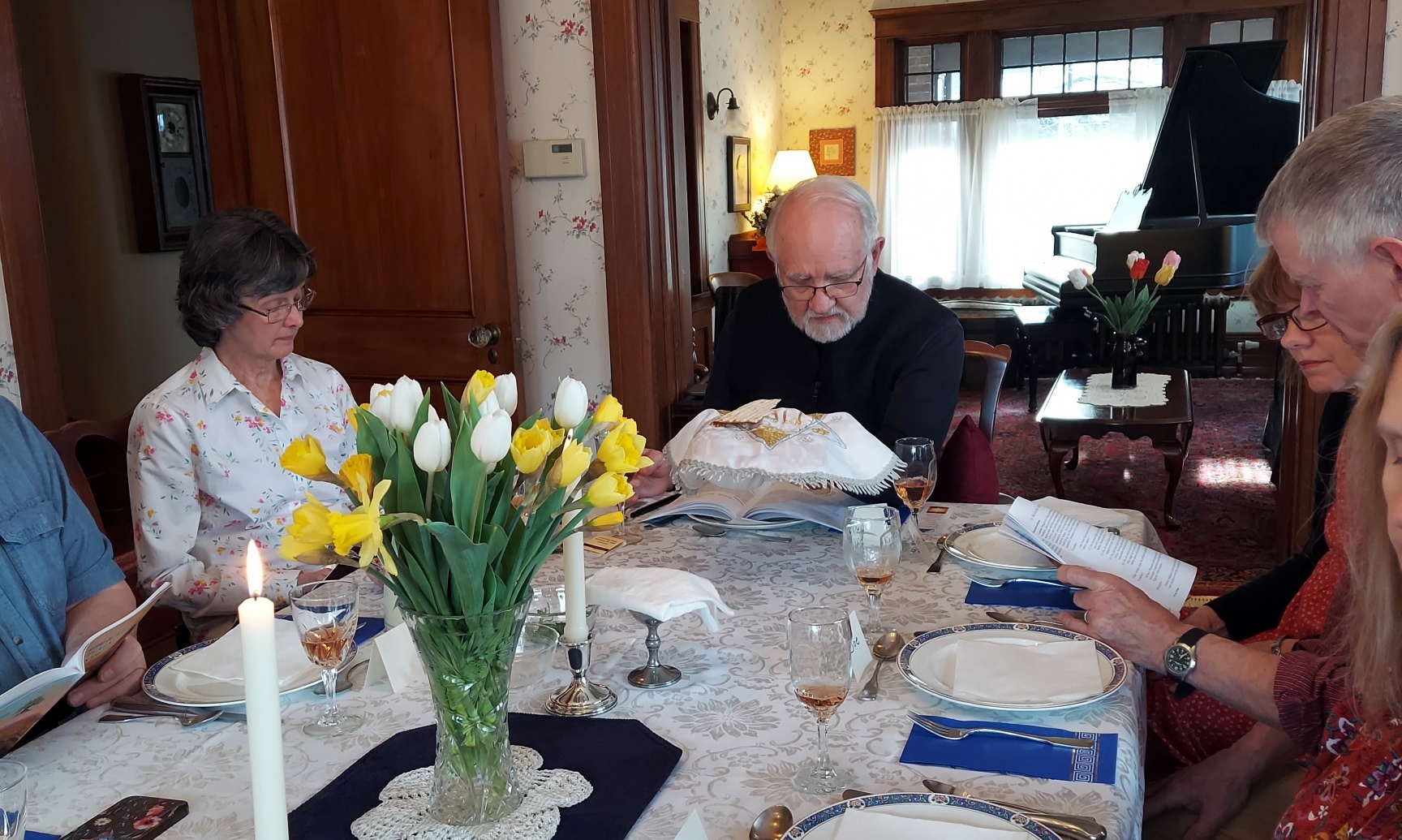 A Passover Seder | Celebrate Salvation